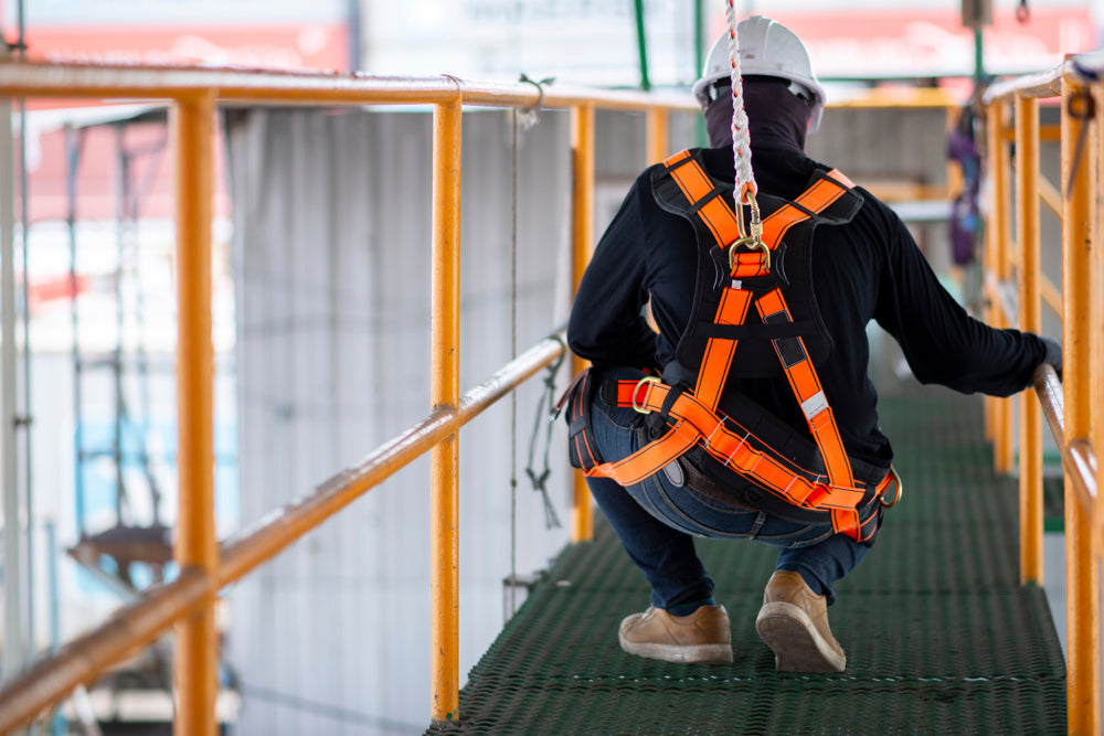 Safety Harnesses: 8 Settings You Can Expect to Use Them – UK Lifting ...