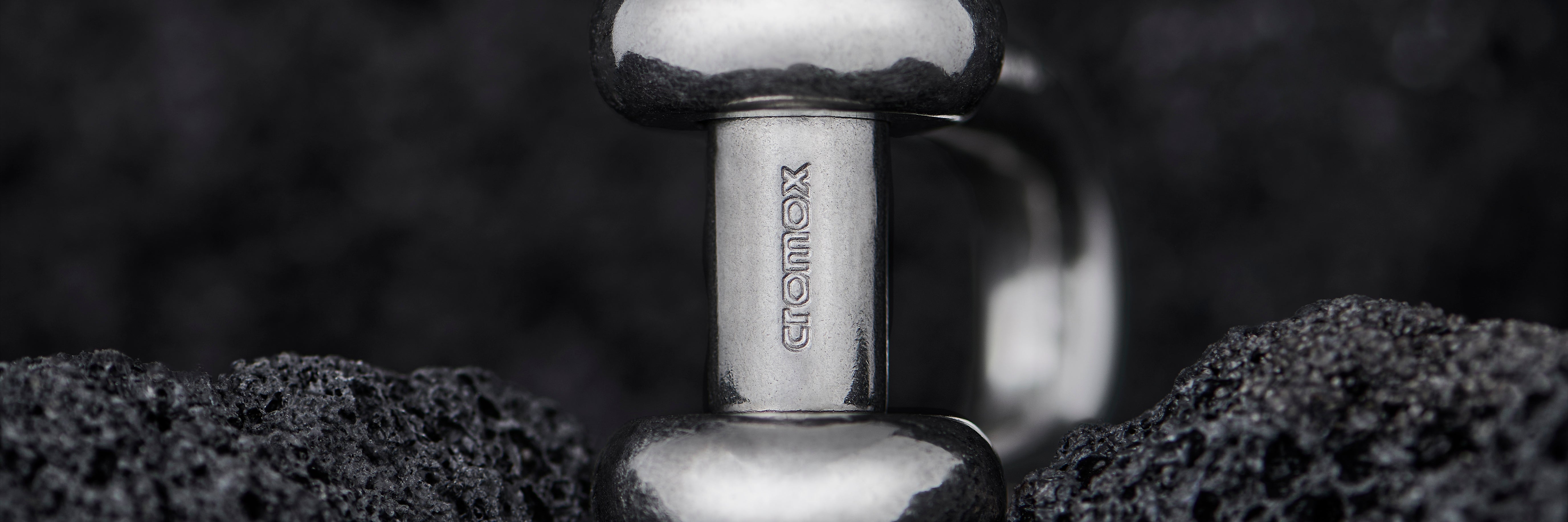 Grade 60 stainless steel D- Safety Shackle | UK Lifting Store