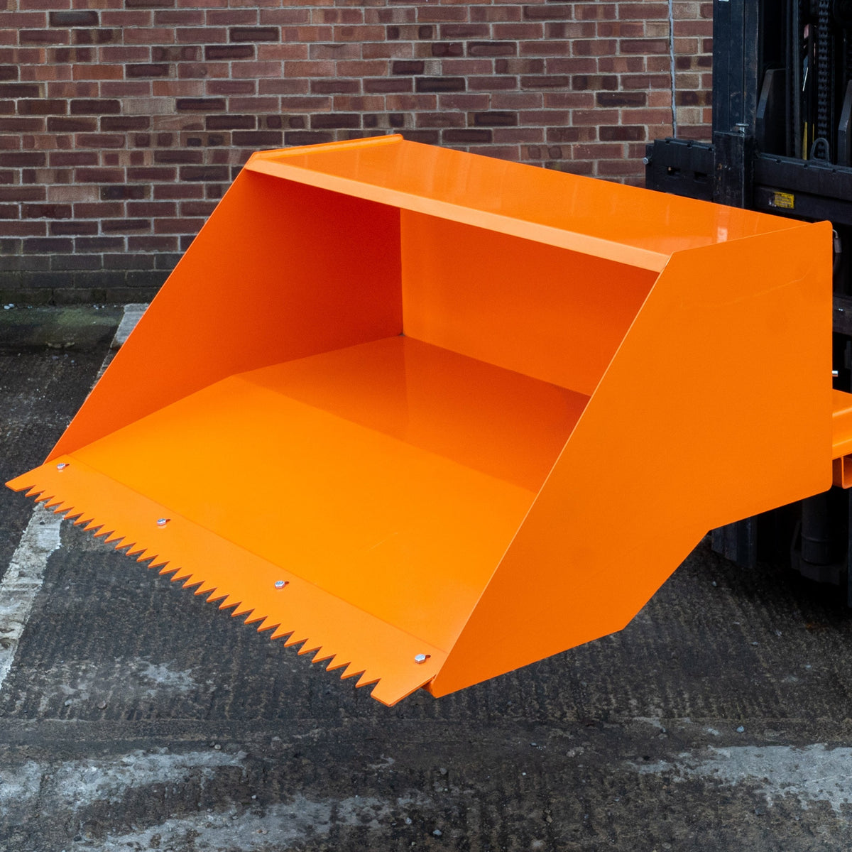 Fork Mounted Scoop – UK Lifting Store Ltd